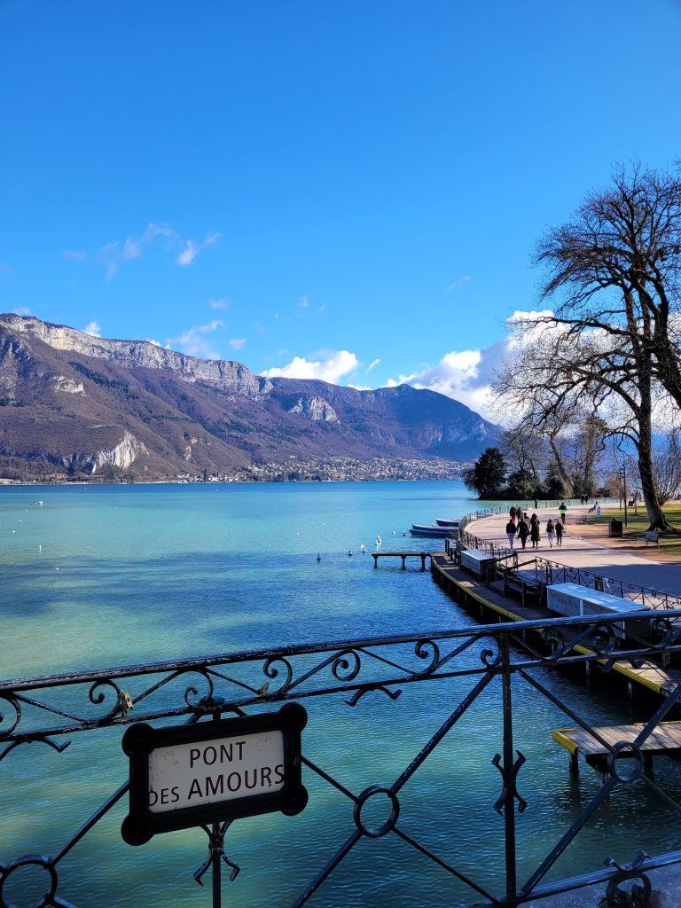 Annecy en hiver : que faire, que voir en famille
